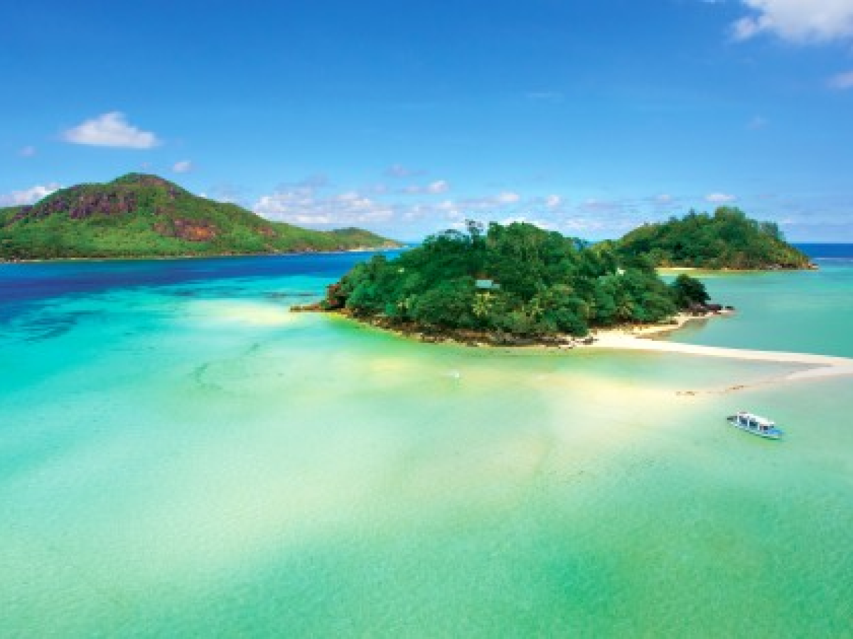 10 Places To Visit In Seychelles For An Exotic Honeymoon - Makes Smart ...
